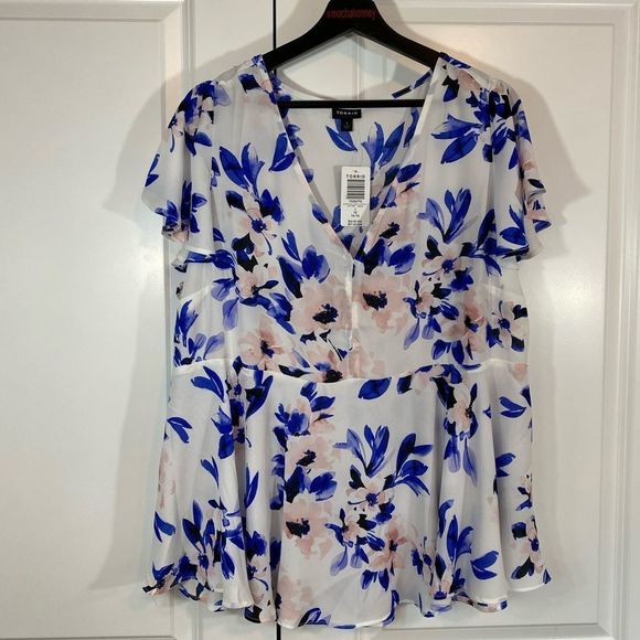 torrid | Tops | Torrid Floral Blouse | Poshmark